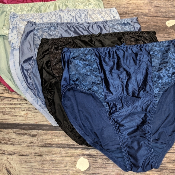 Bali | Intimates & Sleepwear | 6 Bali 8xl Hi Cut Double Support Light ...